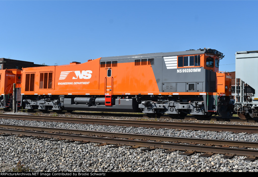 NS 992801MW